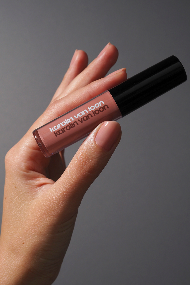 Lip Gloss – Karolin Van Loon | Naturally Plumping, Glassy & Vegan Shine ...